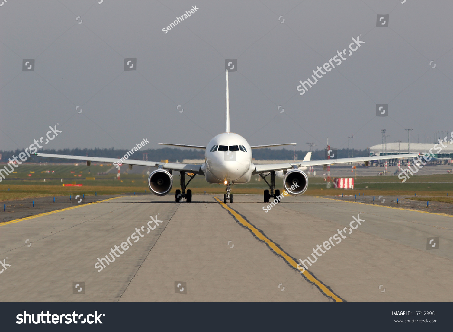 Aircraft Taxiing On Runway Stock Photo 157123961 - Shutterstock Aircraft Taxiing On Runway Stock Photo 157123961 - Shutterstock