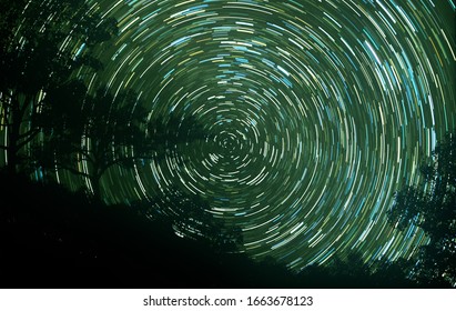 Circular Light Paths Starry Background Dark Stock Illustration ...