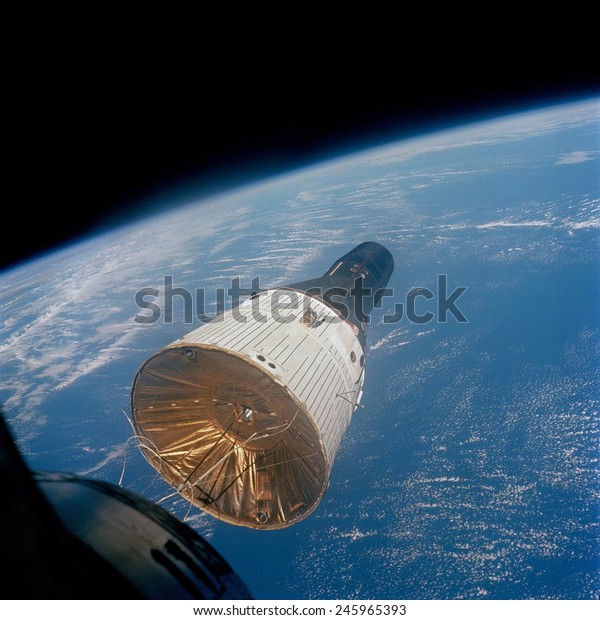 49 imágenes de Gemini capsule - Imágenes, fotos y vectores de stock ...