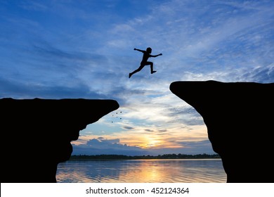 935 imágenes de Jumping between cliffs - Imágenes, fotos y vectores de ...