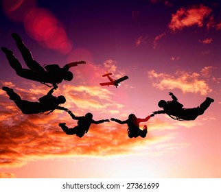 5,234 Person jumping out plane Images, Stock Photos & Vectors ...