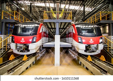 34,515 Red line train Images, Stock Photos & Vectors | Shutterstock