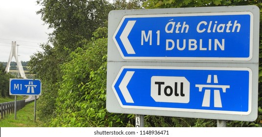 406 M1 Road Sign Images, Stock Photos & Vectors | Shutterstock
