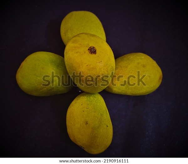 5 Alphonso Hapus Mango On Black Stock Photo 2190916111 | Shutterstock