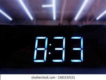 641 Digital clock 8 Stock Photos, Images & Photography | Shutterstock