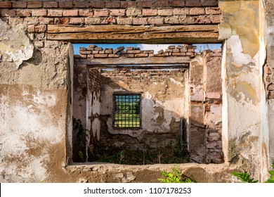 Abstract Frames Windows Interior Ruins Abandoned Stock Photo 1107178253 ...