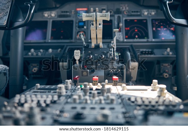 Aircraft Flight Deck Thrust Levers Power Stock Photo 1814629115 ...