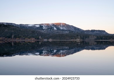 6,083 Symmetrical mountain Images, Stock Photos & Vectors | Shutterstock