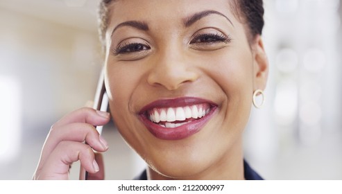 Always Ready Answer Call Cropped Shot Stock Photo 2122000997 | Shutterstock