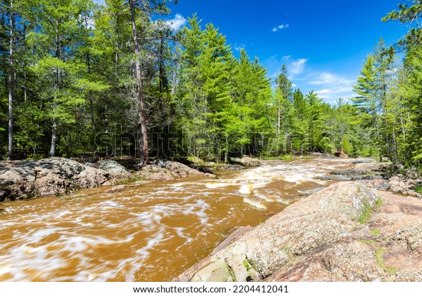 Amnicon River Flows Through Amnicon State Stock Photo 2204412041 | Shutterstock