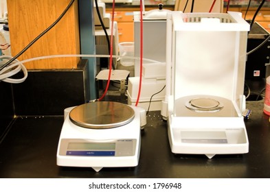 15,337 Analytical balance Images, Stock Photos & Vectors | Shutterstock