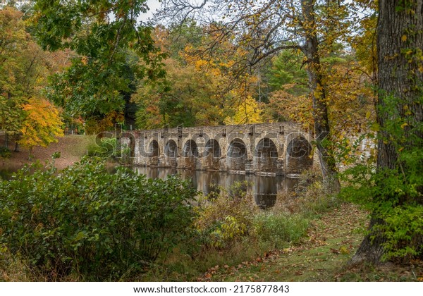 Seven arch bridge : 1 251 images, photos et images vectorielles de ...