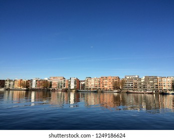 775 The edge amsterdam Images, Stock Photos & Vectors | Shutterstock