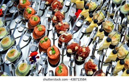 222 Buffet terrine Images, Stock Photos & Vectors | Shutterstock