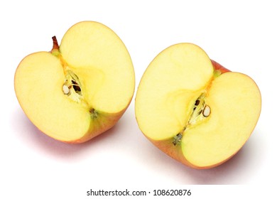 50,648 Half cut apple Images, Stock Photos & Vectors | Shutterstock