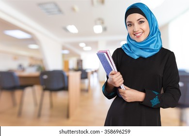 9,416 Arab college girls Images, Stock Photos & Vectors | Shutterstock