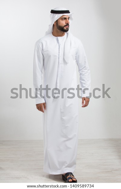 Arab Man Posing Studio Stock Photo 1409589734 | Shutterstock