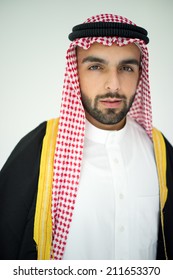 Arabic Young Sheikh Posing Stock Photo 211653370 | Shutterstock