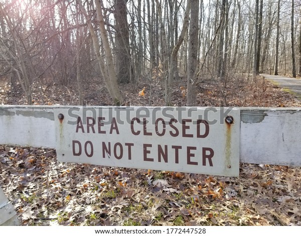 Area Closed Do Not Enter Sign Stock Photo 1772447528 | Shutterstock