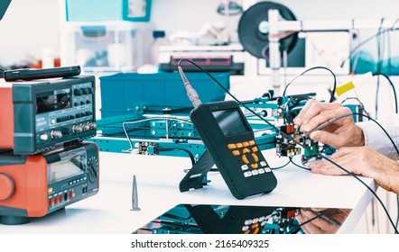 191,603 Electronics instrument Images, Stock Photos & Vectors ...