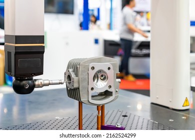 1,525 Measurement cmm Images, Stock Photos & Vectors | Shutterstock