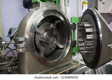 8,140 Pilling machine Images, Stock Photos & Vectors | Shutterstock