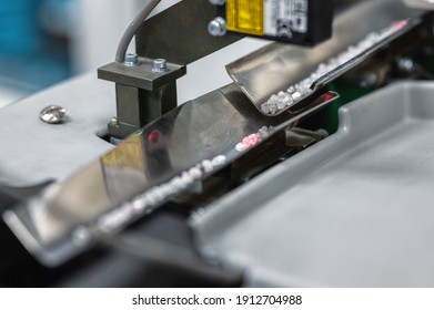 918 Diamond sorting Images, Stock Photos & Vectors | Shutterstock
