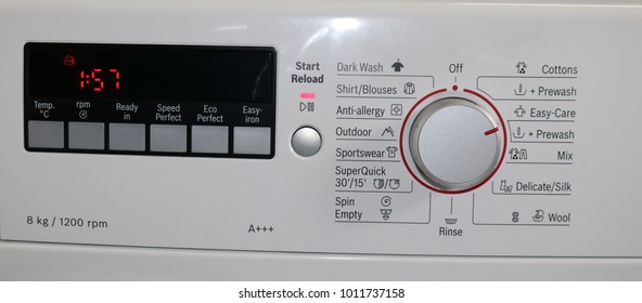 Automatic Washing Machine Stock Photo 1011737158 | Shutterstock