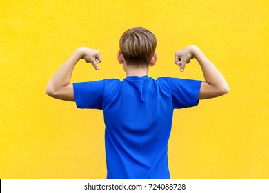 23,327 Strong Teen Images, Stock Photos & Vectors | Shutterstock