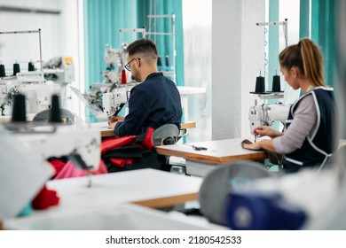 92 Man With Sewing Machine From Back Images, Stock Photos & Vectors ...