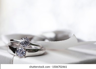 191 Setting rings on banner Images, Stock Photos & Vectors | Shutterstock