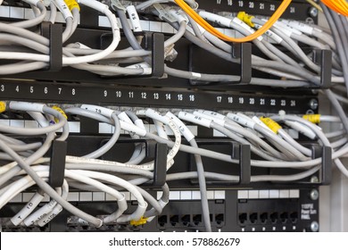 Computer backside : 2 030 images, photos et images vectorielles de ...