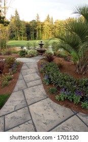 Backyard Path Golf Course Stock Photo 1701120 | Shutterstock
