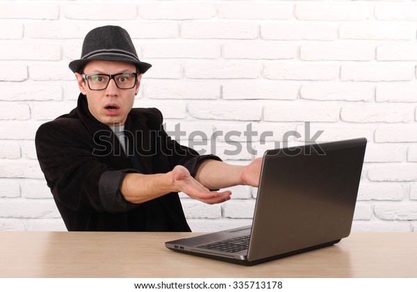 Bad Internet Bad Work Stock Photo 335713178 | Shutterstock