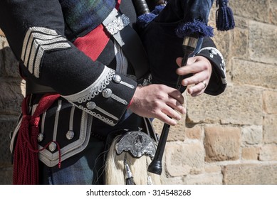 5,761 Pipe player Images, Stock Photos & Vectors | Shutterstock
