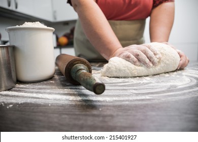 9,857 Kitchen prep Images, Stock Photos & Vectors | Shutterstock