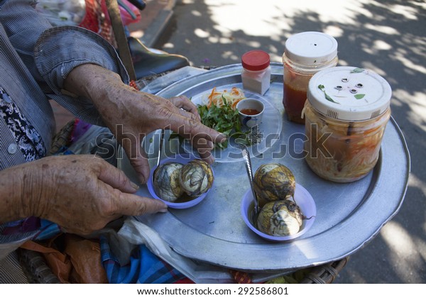 Balut Boiled Developing Duck Embryo Hoi Stock Photo (Edit Now) 292586801