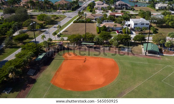 Baseball Diamond Stock Photo 565050925 | Shutterstock
