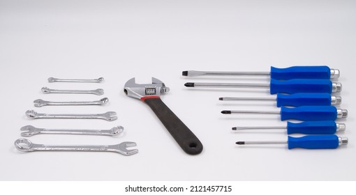 15,314 Basic tools Images, Stock Photos & Vectors | Shutterstock