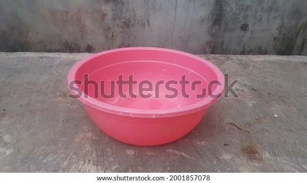 27 Baskom Images, Stock Photos & Vectors | Shutterstock