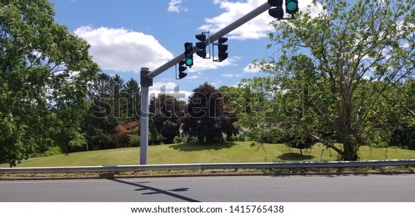 Beautiful Intersection Stop Light Stock Photo 1415765438 | Shutterstock