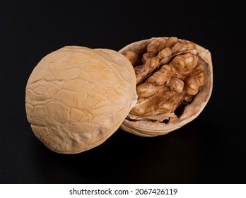 1,767 Split walnut Images, Stock Photos & Vectors | Shutterstock