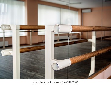 4,682 Studio dance empty Images, Stock Photos & Vectors | Shutterstock
