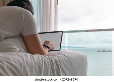 88 Bedroom behind angle Images, Stock Photos & Vectors | Shutterstock