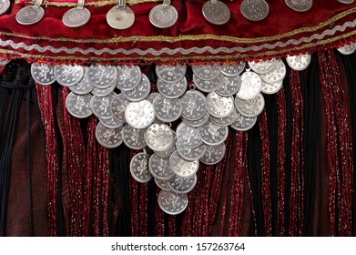 146 Belly dance back view Images, Stock Photos & Vectors | Shutterstock