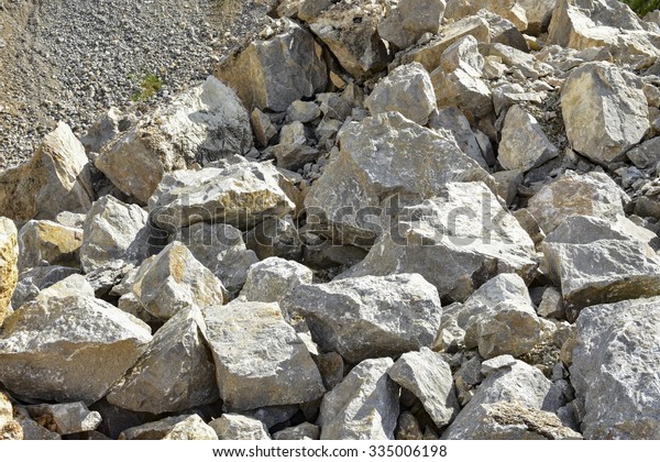 Big Boulder Limestone Mining Stock Photo 335006198 | Shutterstock