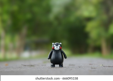 Black Bear Stock Photo 666095158 | Shutterstock