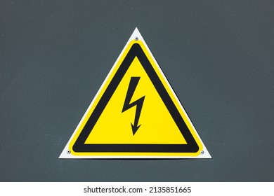 2,868 Menacing signs Images, Stock Photos & Vectors | Shutterstock