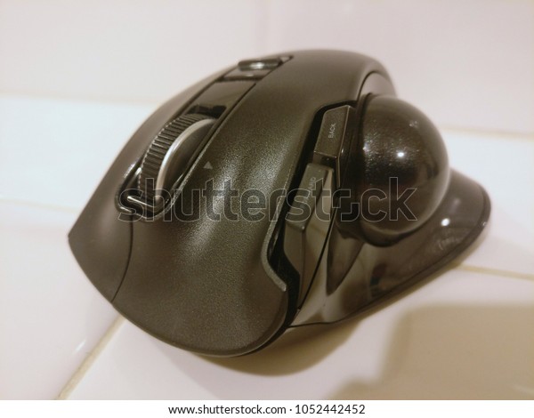 4 Rollerball Mouse Images, Stock Photos & Vectors | Shutterstock