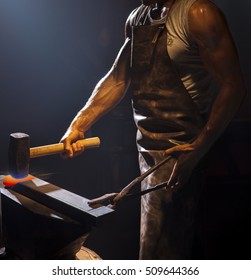 Blacksmith Working Hammer Stock Photo 509644366 | Shutterstock